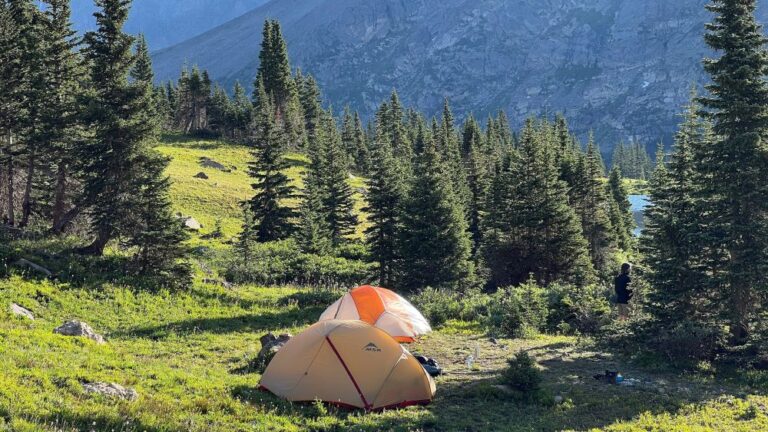 Hiking and Camping Around Lake Jocassee in South Carolina - Perservance ...